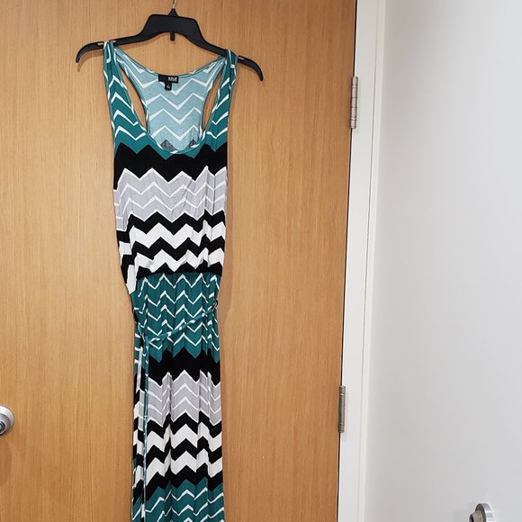 a.n.a | Dresses | Ana Sleeveless Halter Maxi Dress Green White Black ...